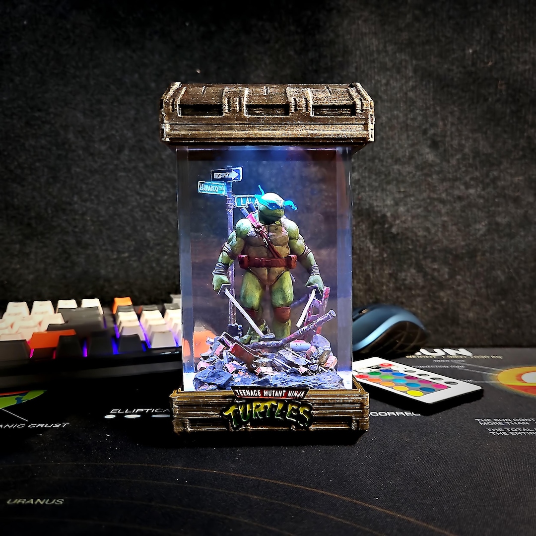 Handmade Ninja Turtle Diorama Lamp, RGB LED Gamer Desk Decor - Etsy