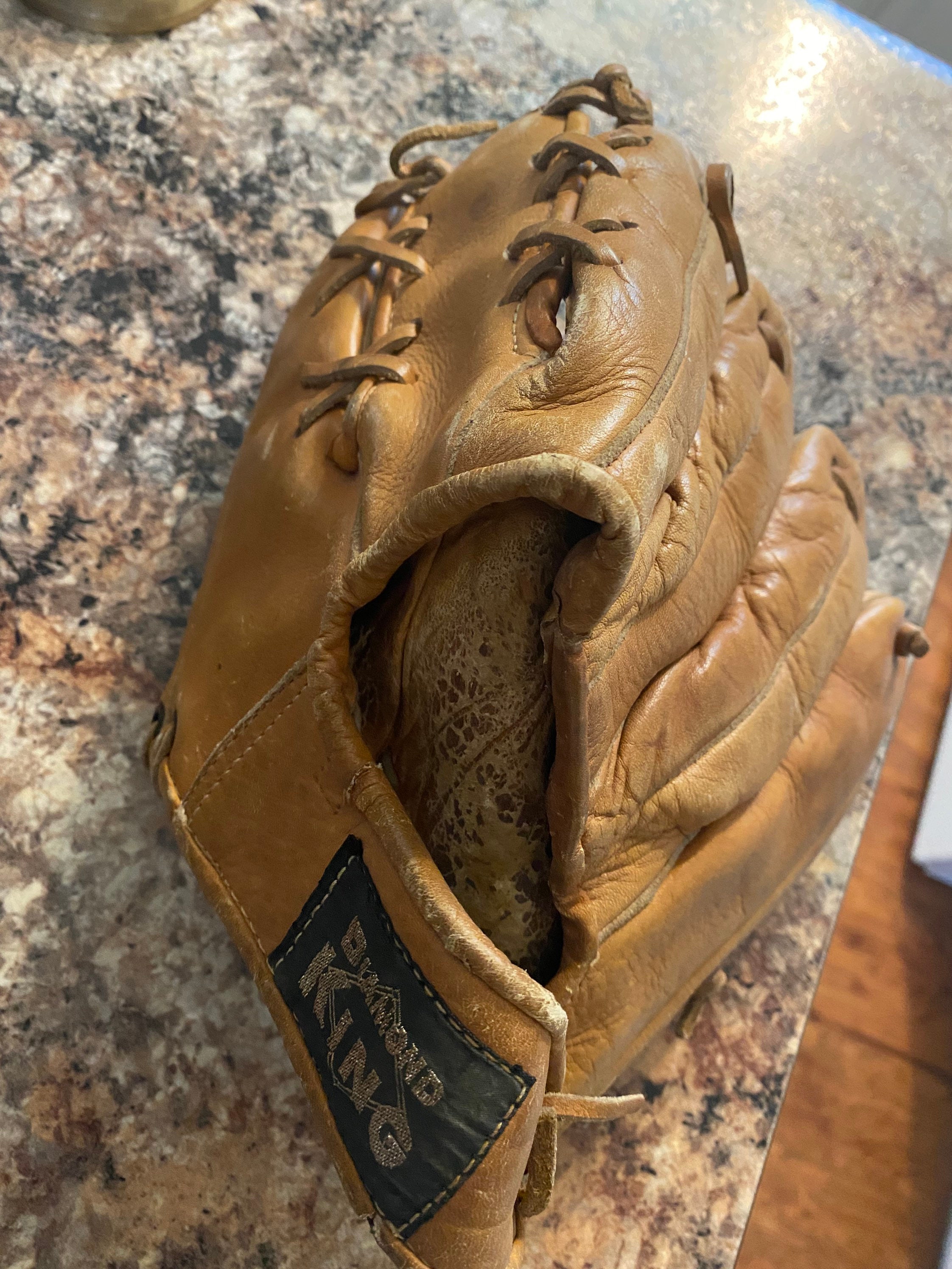 Vintage Left Handed Baseball Glove. Diamond King - Etsy UK