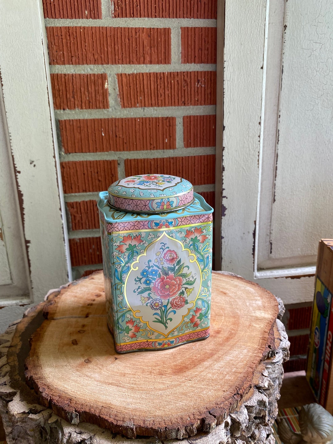 Daher Floral Lidded Tin Container - Etsy