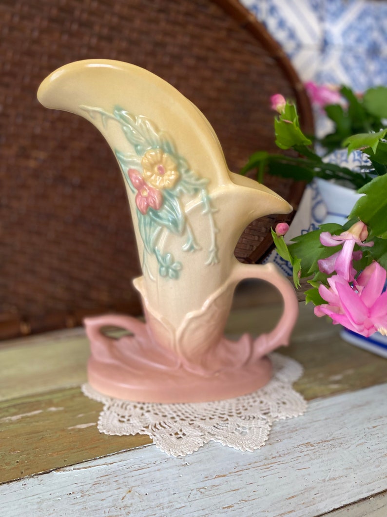 Vintage Hull Art U.S.A. W-10-8 1/2 Vase - Etsy