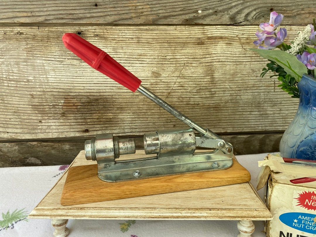 Vintage Reeds Rocket Nut Cracker - Etsy