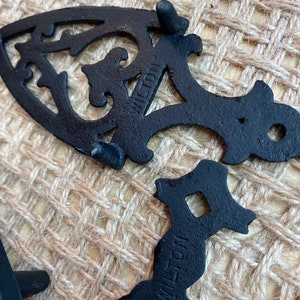 Cast Iron Wilton Trivets Set of 3 - Etsy