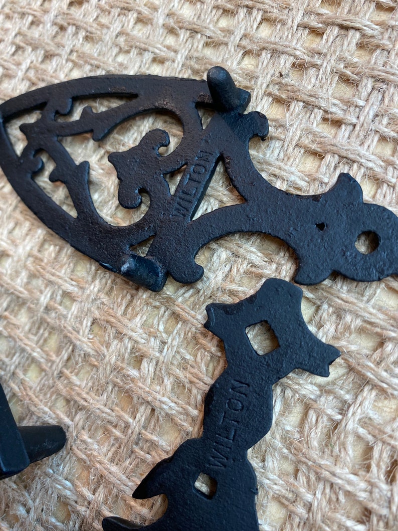 Cast Iron Wilton Trivets Set of 3 - Etsy
