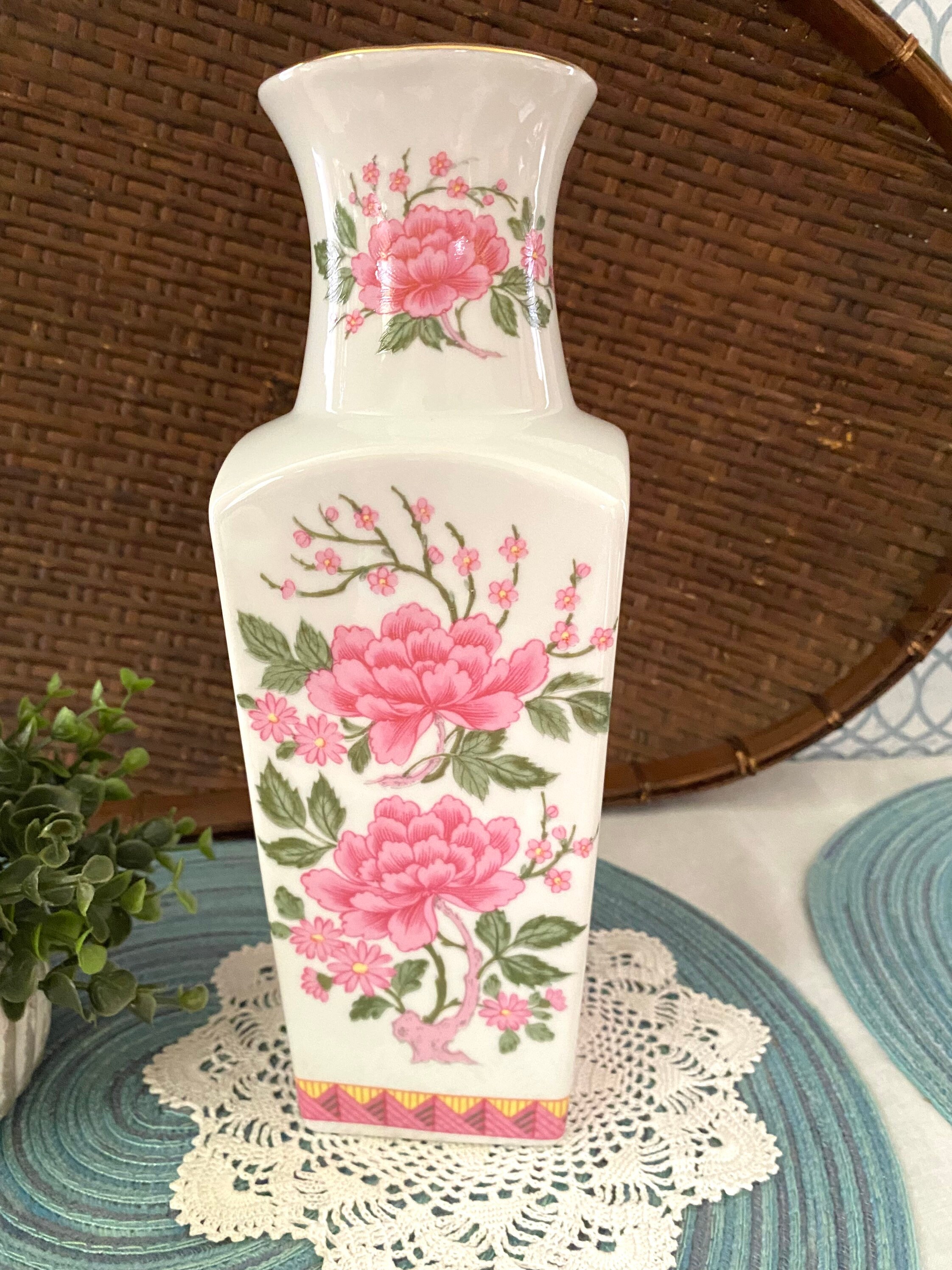 Mingei Handcrafted Porcelain Japan Vase - Etsy