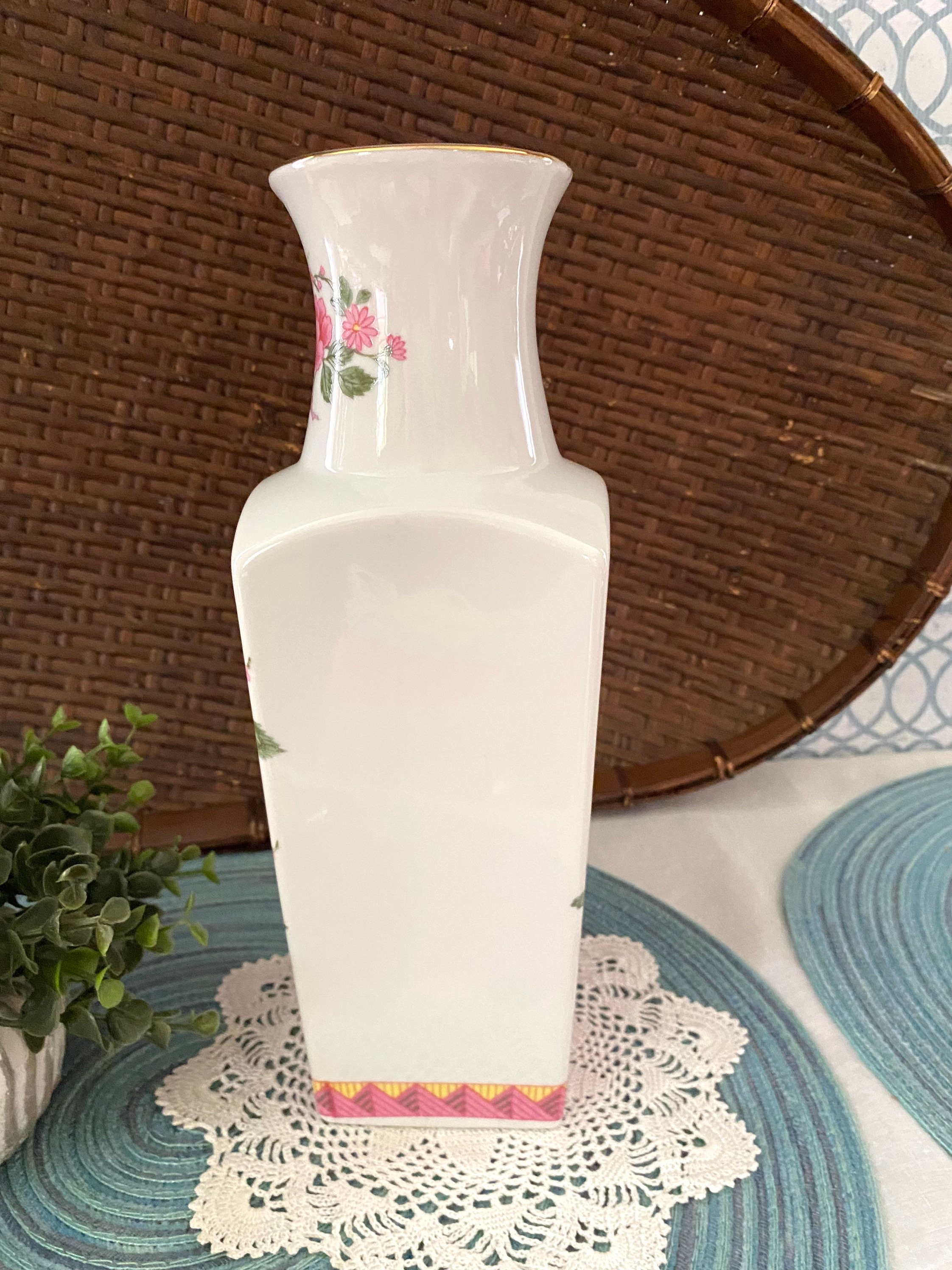 Mingei Handcrafted Porcelain Japan Vase - Etsy