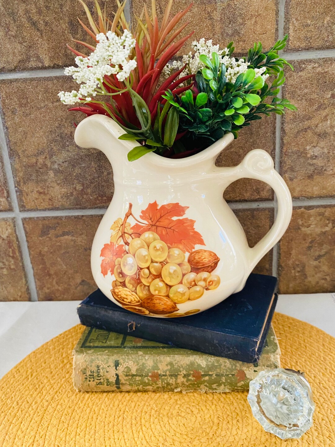 Mccoy 7515 USA Vintage Pitcher - Etsy