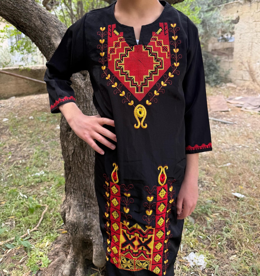 Kids Dress - Palestinian Black Thobe for Girls - Traditional Arabic Red ...