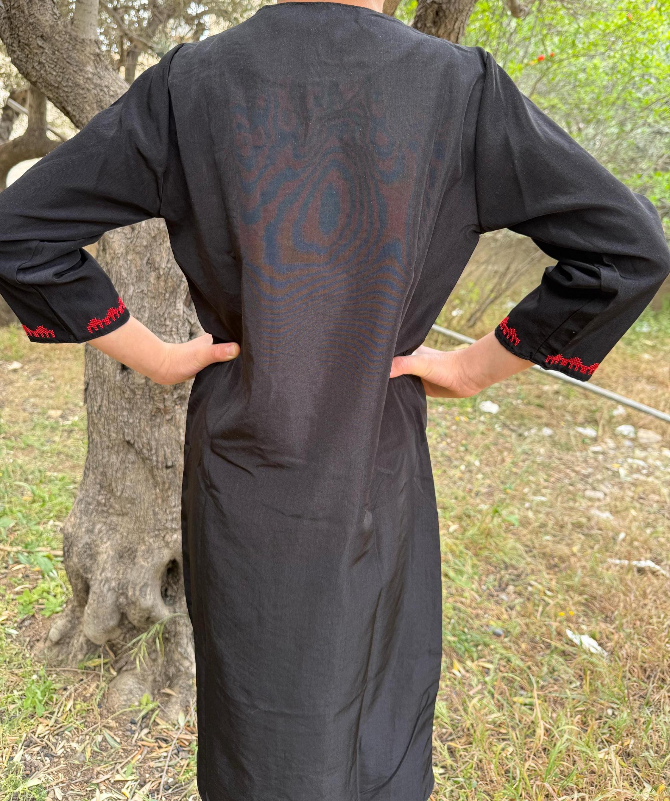 Kids Dress - Palestinian Black Thobe for Girls - Traditional Arabic Red ...