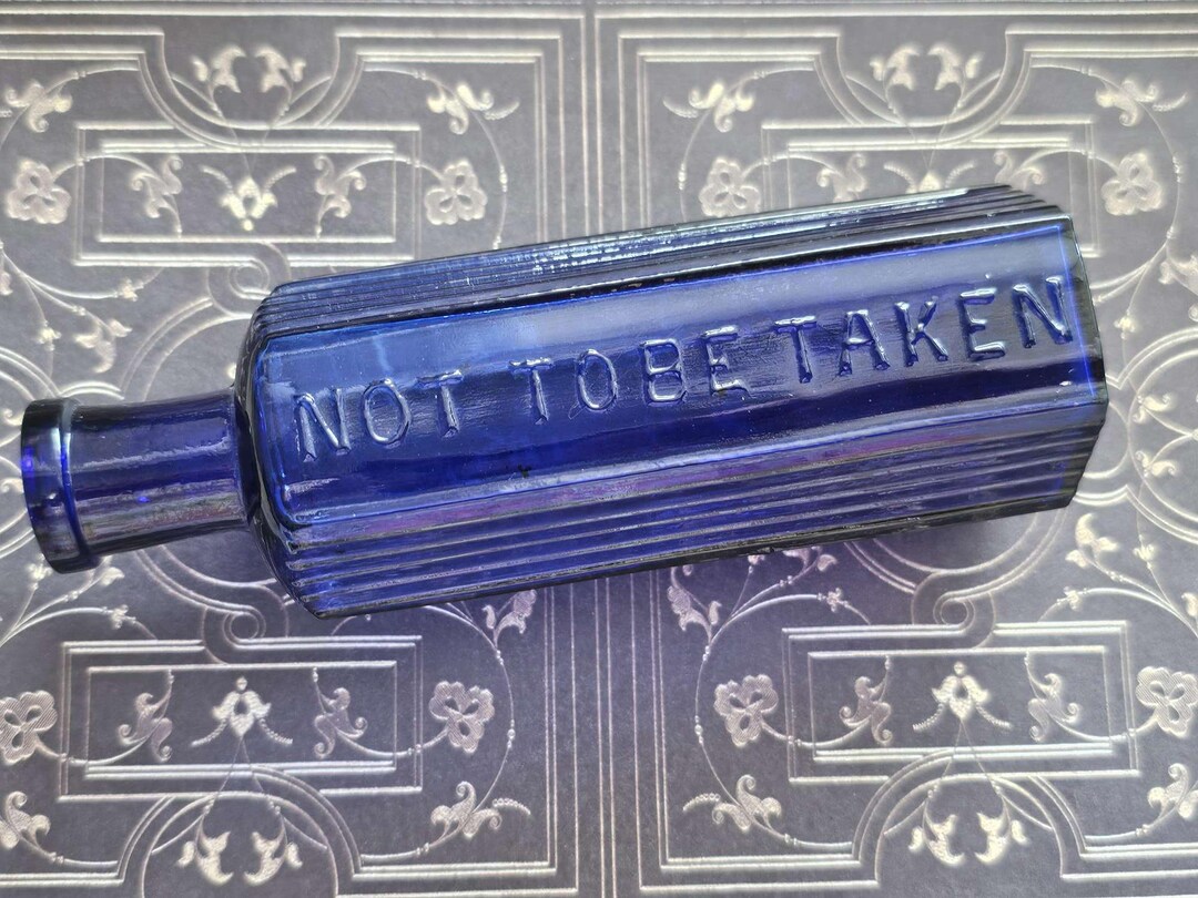 ANTIQUE COBALT POISON Vintage Cobalt Medicine Bottle Blue Apothecary ...