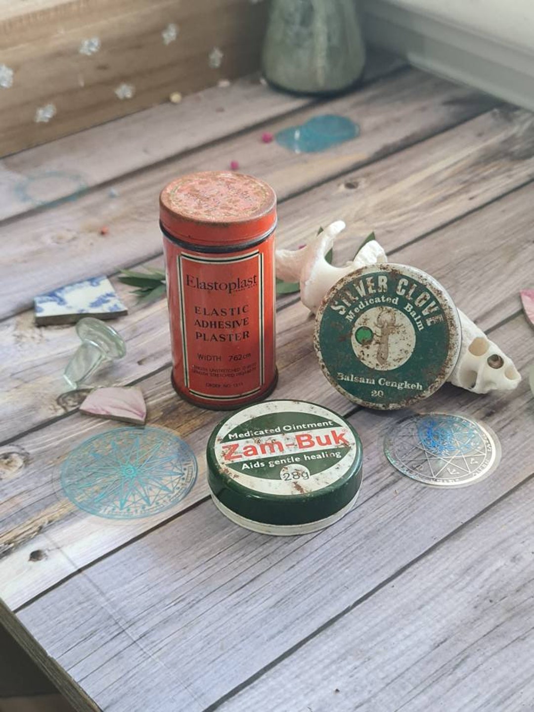X3 Vintage Rusted Tins Old Advertising Tins Set of Three Old Metal Tins ...