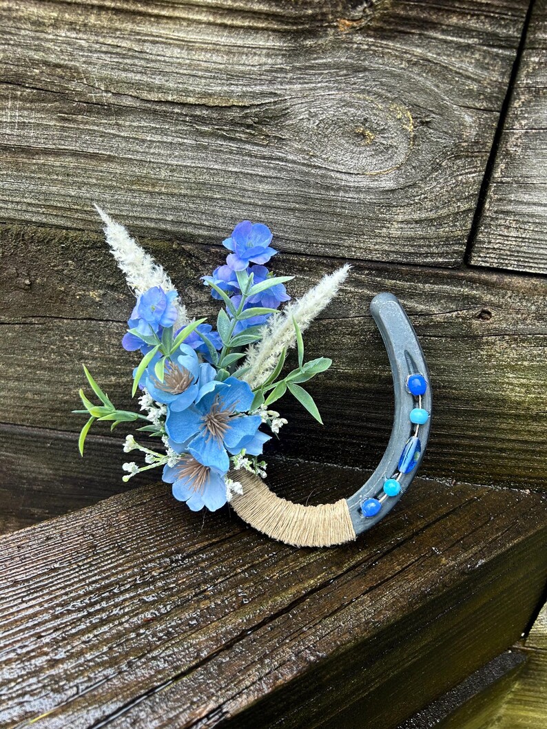 Spring Blues Decorated Horseshoe - Etsy