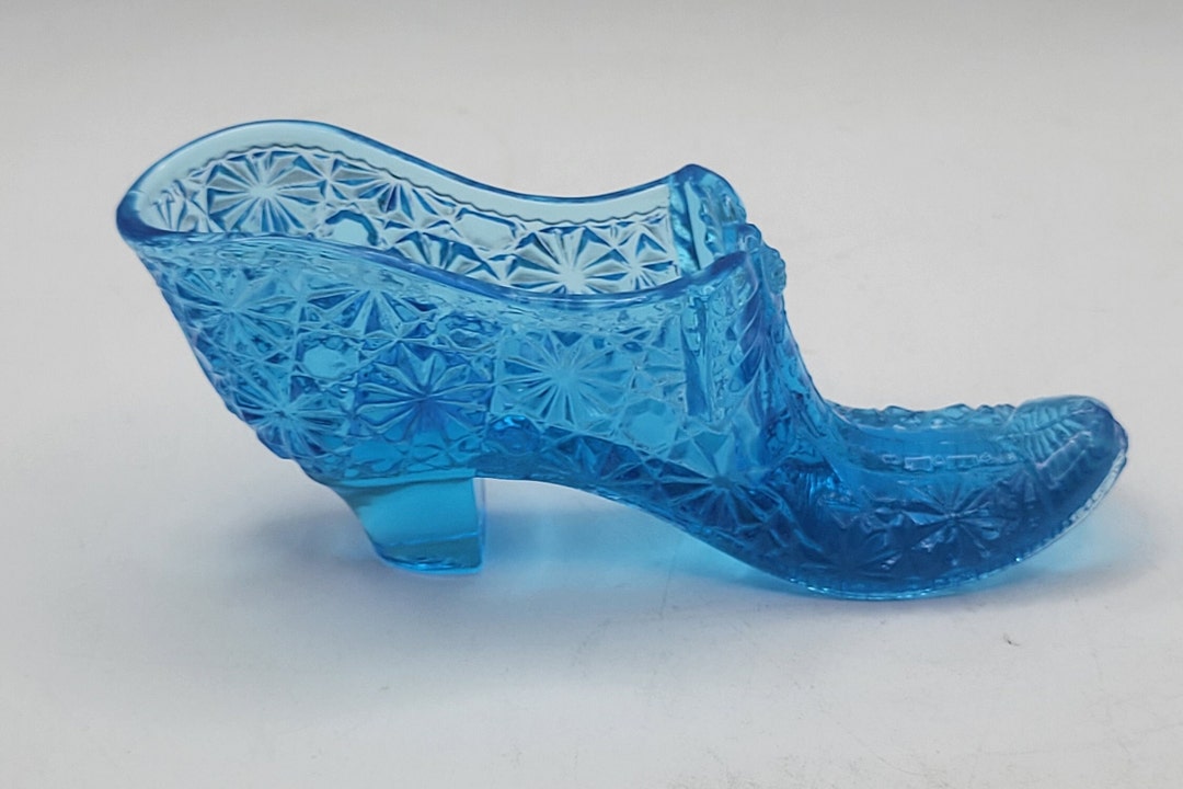 Blue Daisy & Button Glass Shoe - Etsy