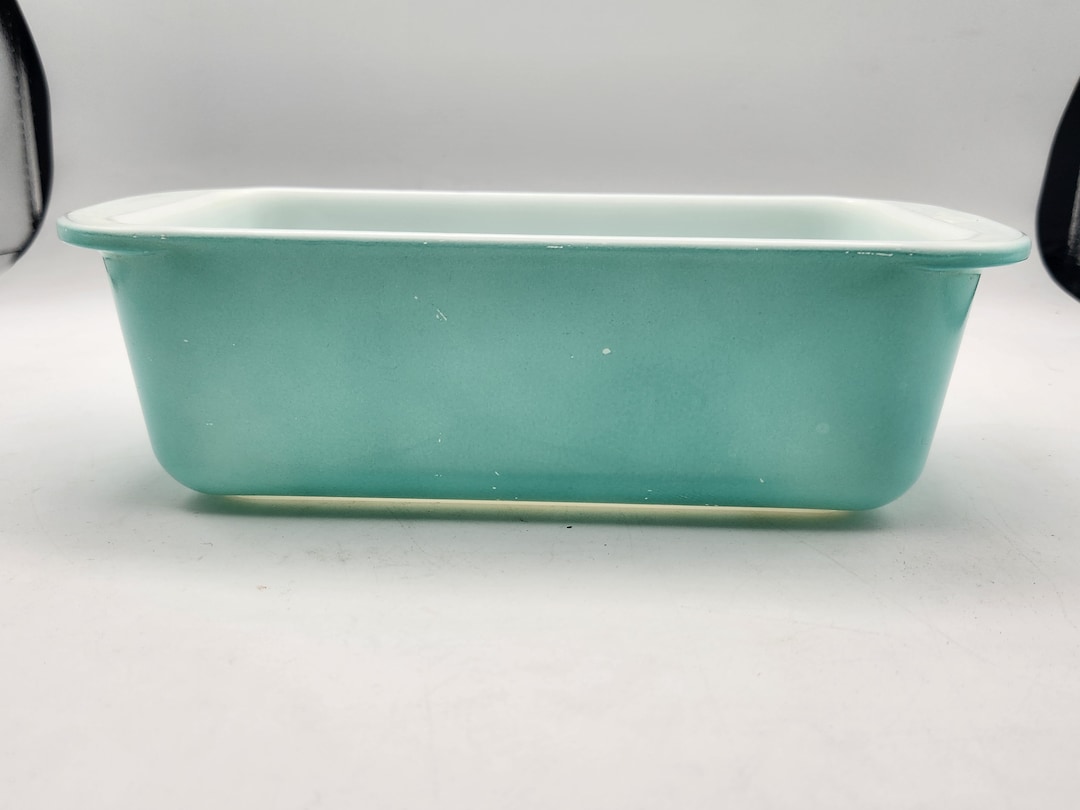 Pyrex #913 Light Blue Loaf/bread Dish - Etsy