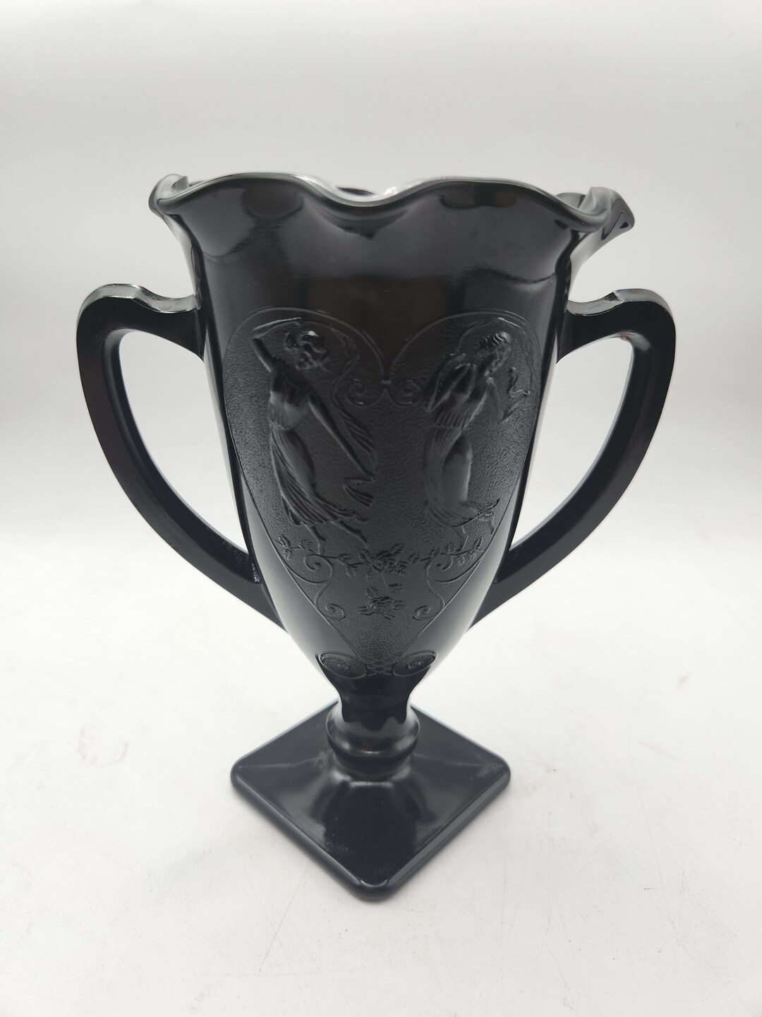 L.E. Smith Black Amethyst "dancing Nymphs" Trophy Vase - Etsy