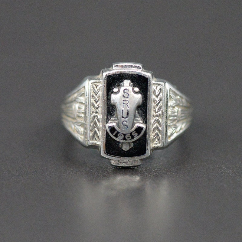 Signet Class Rings - Etsy