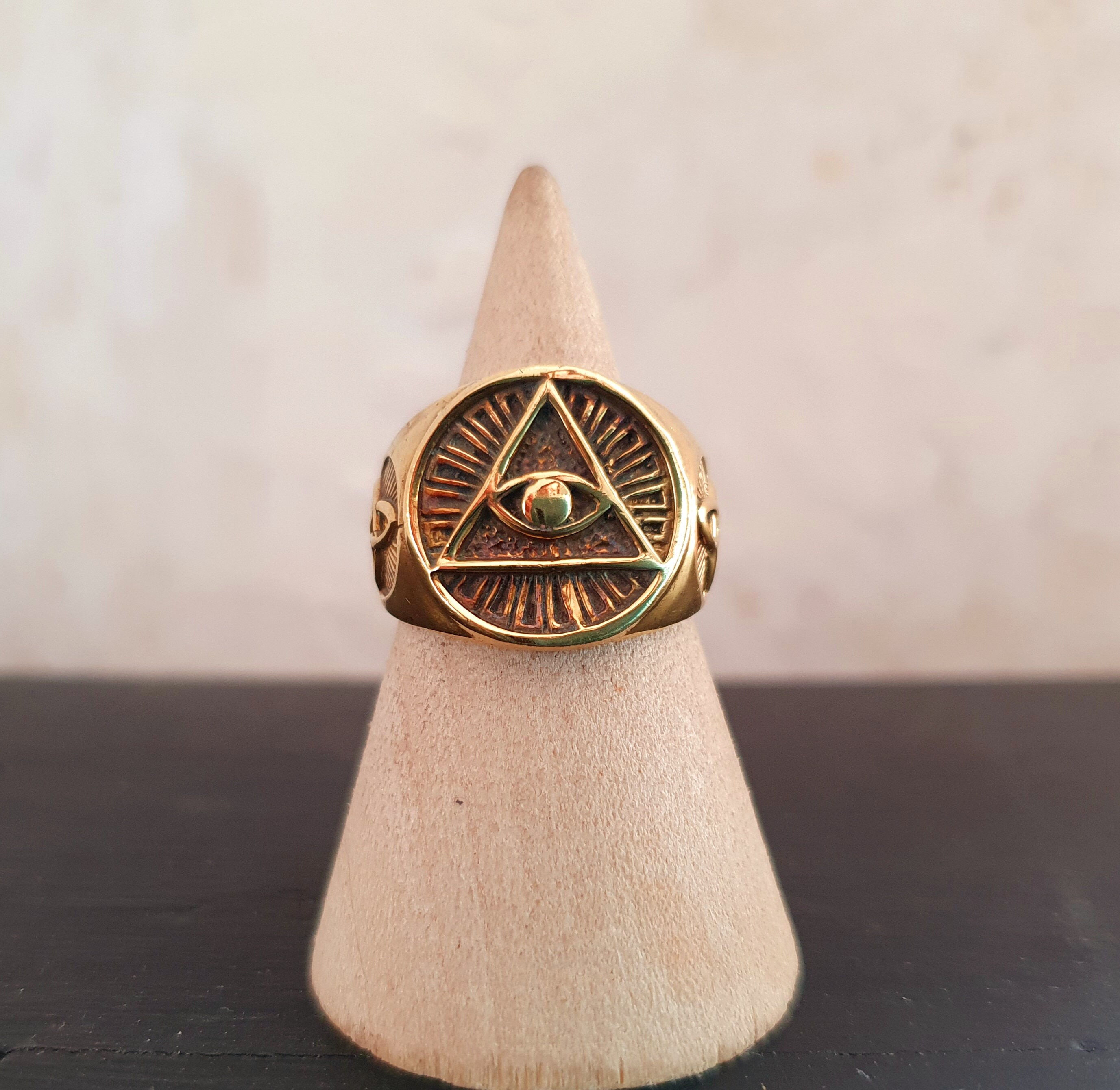 Golden Eye of Providence Ring / Mens Ring / Illuminati / Signet Ring ...