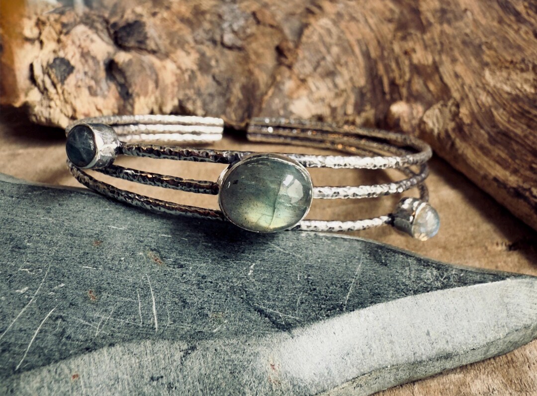 Adjustable Labradorite Silver Bangle, Hammered Bracelet, Bohemian ...