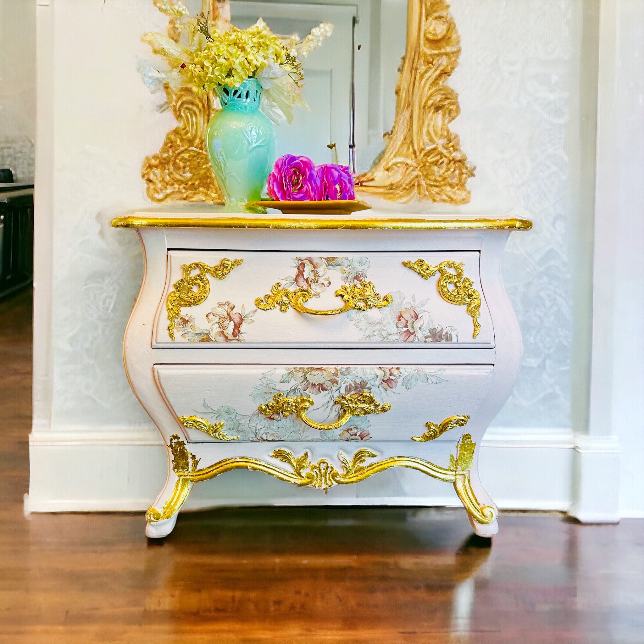 French Provincial Bombe Table Nightstand Vintage Pink Gold Bedside ...
