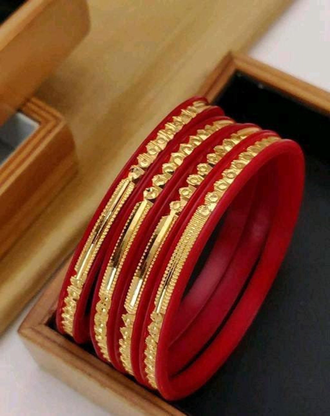 Indian Traditional Gold Binding Shakha Pola Red White Bangle Set, Red ...