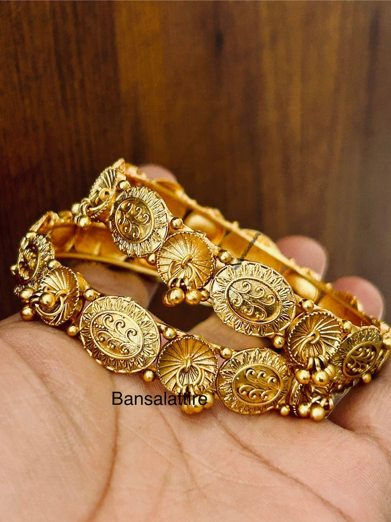Antique Golden Touch Tiny Ghungroo Temple South Bangles Set, 22k Gold ...