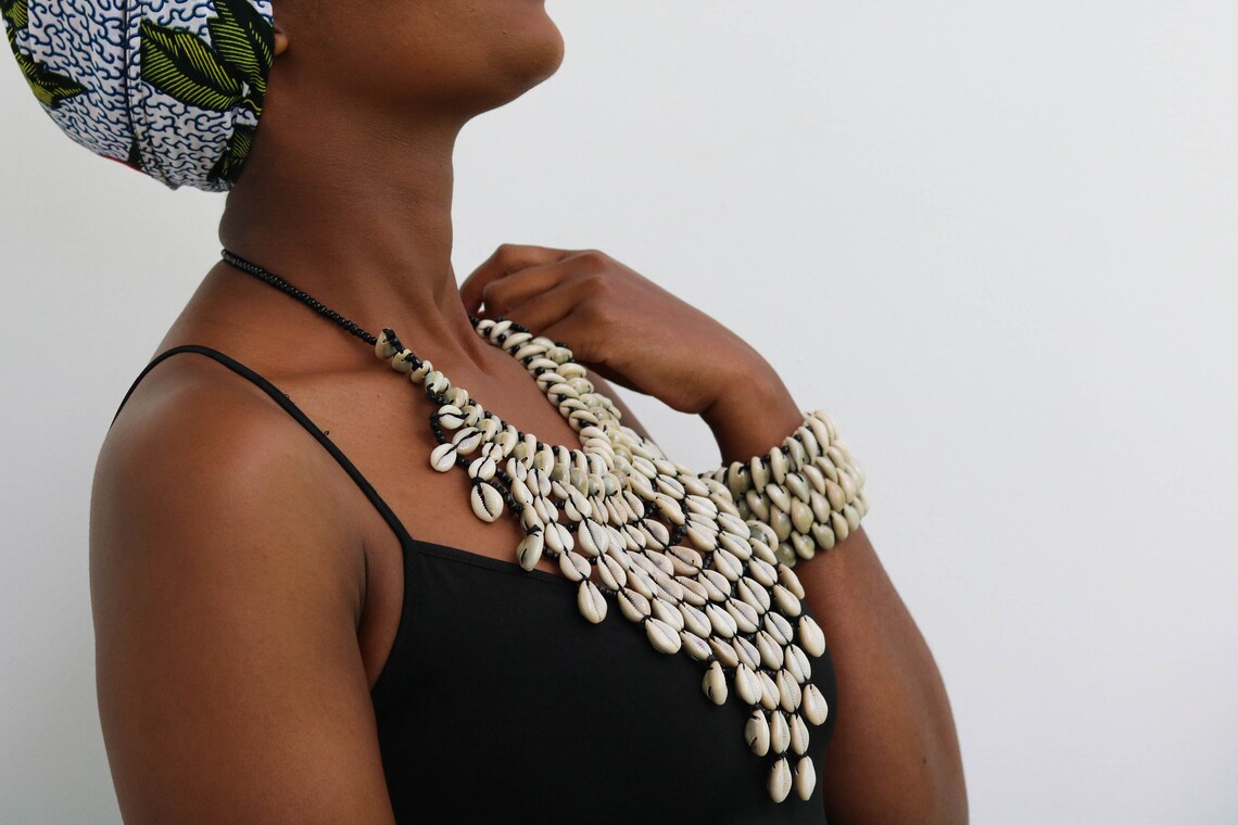 African Cowrie Shell Necklace Sea Shell Necklace African - Etsy