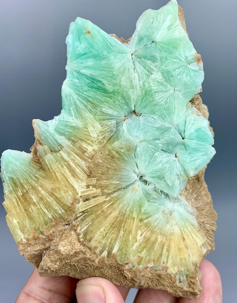 Stunning Aragonite Flower Crystal With Azurite - Unique Mineral ...