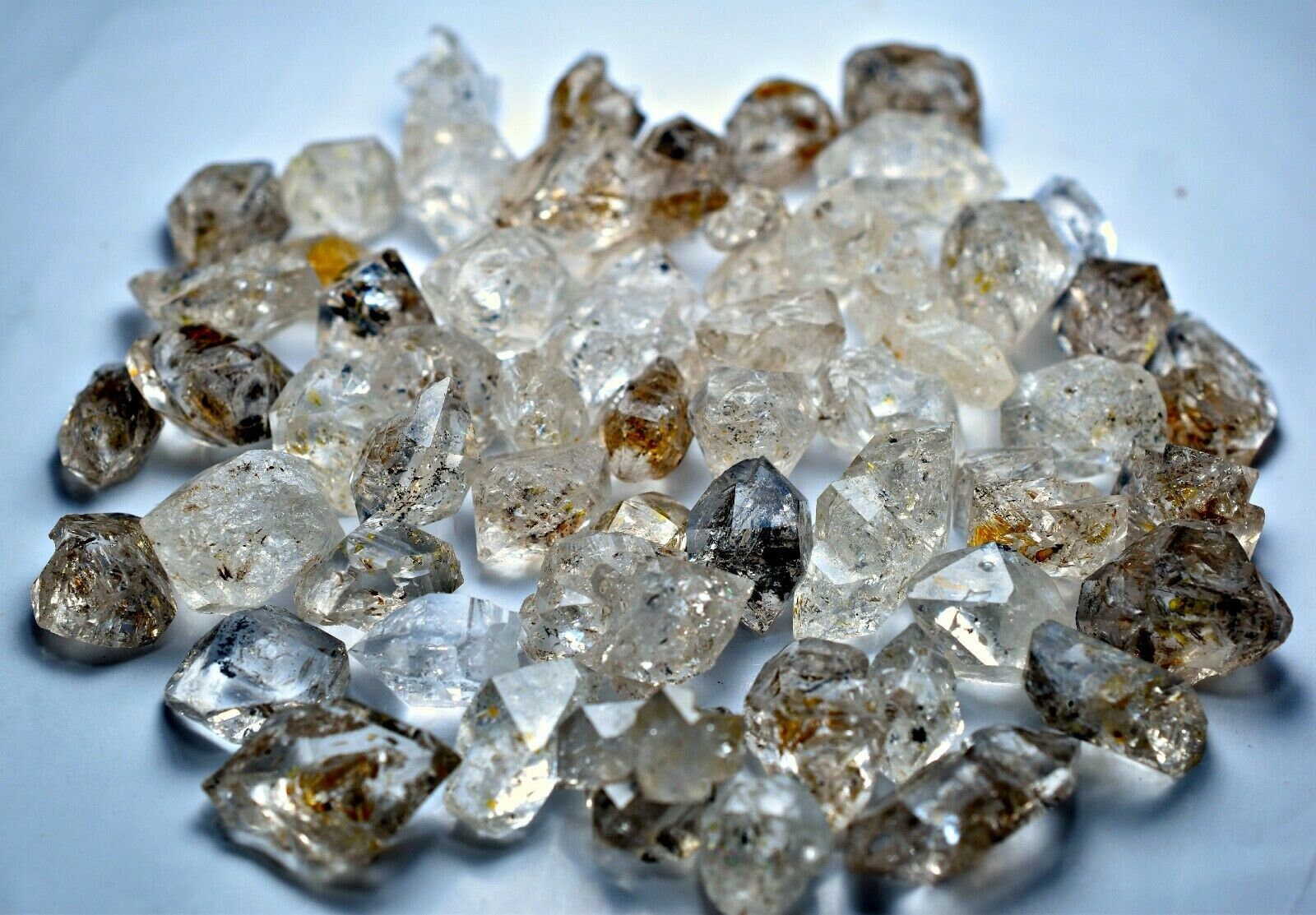 200 CT Double Terminated Fluorescent Natural Petroleum Diamond | Etsy UK