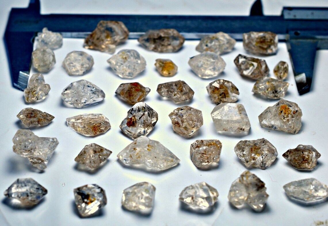 100 GM Double Terminated Fluorescent Natural Petroleum Diamond - Etsy