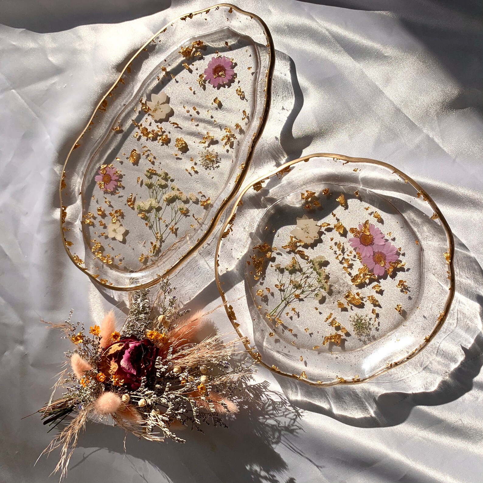Set Catch All Resin Plate with Dried FlowersI Custom Luxury | Etsy