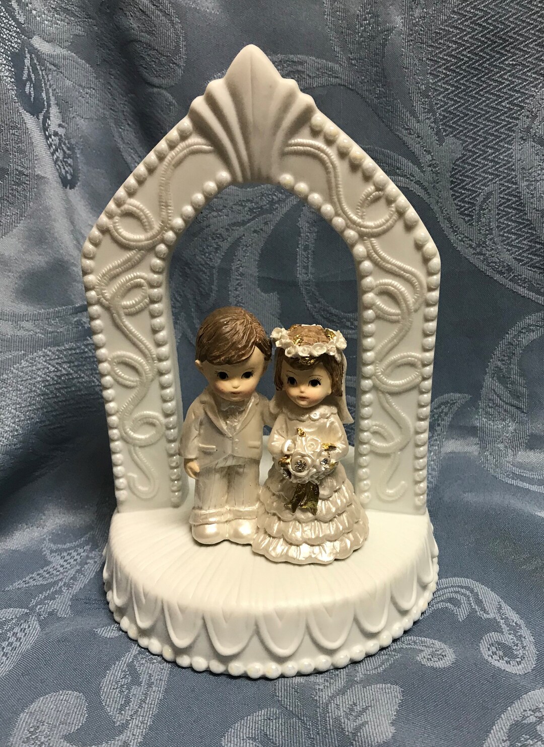 Ceramic Arch Cake Topper-centerpiece-vintage Porcelain Pearled - Etsy