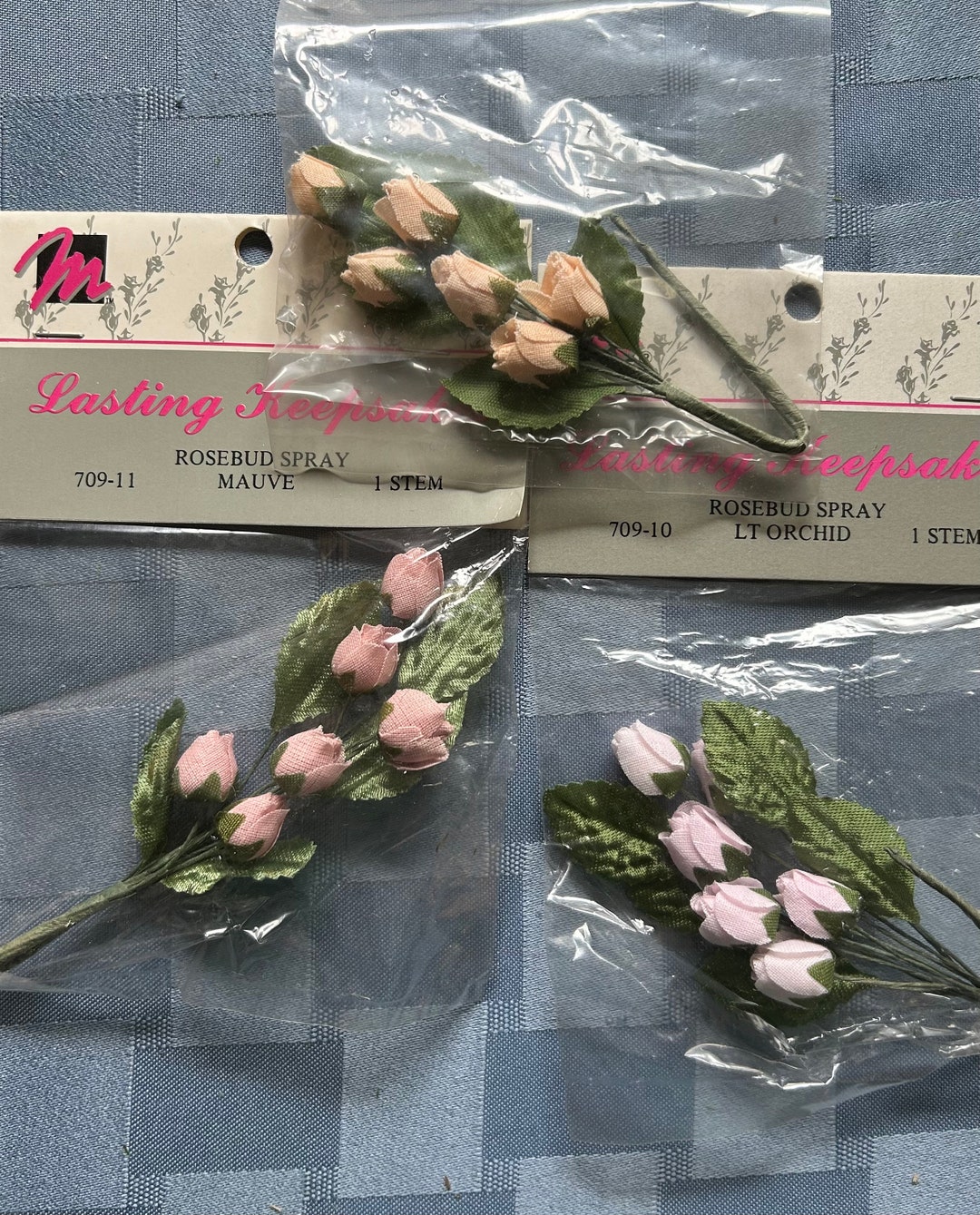 Tiny Rosebud Sprays-6 Rose Buds-5 Wired Leaves-vintage-mauve-orchid ...