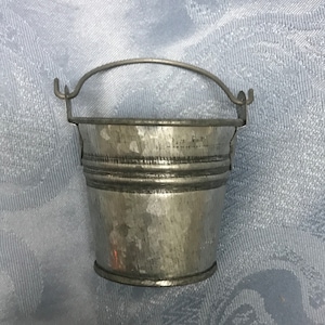 Little Pastel Beach Pails & Silver Metal Pails-2 Sizes-great for Favors ...