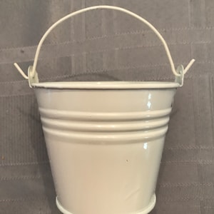 Little Pastel Beach Pails & Silver Metal Pails-2 Sizes-great for Favors ...