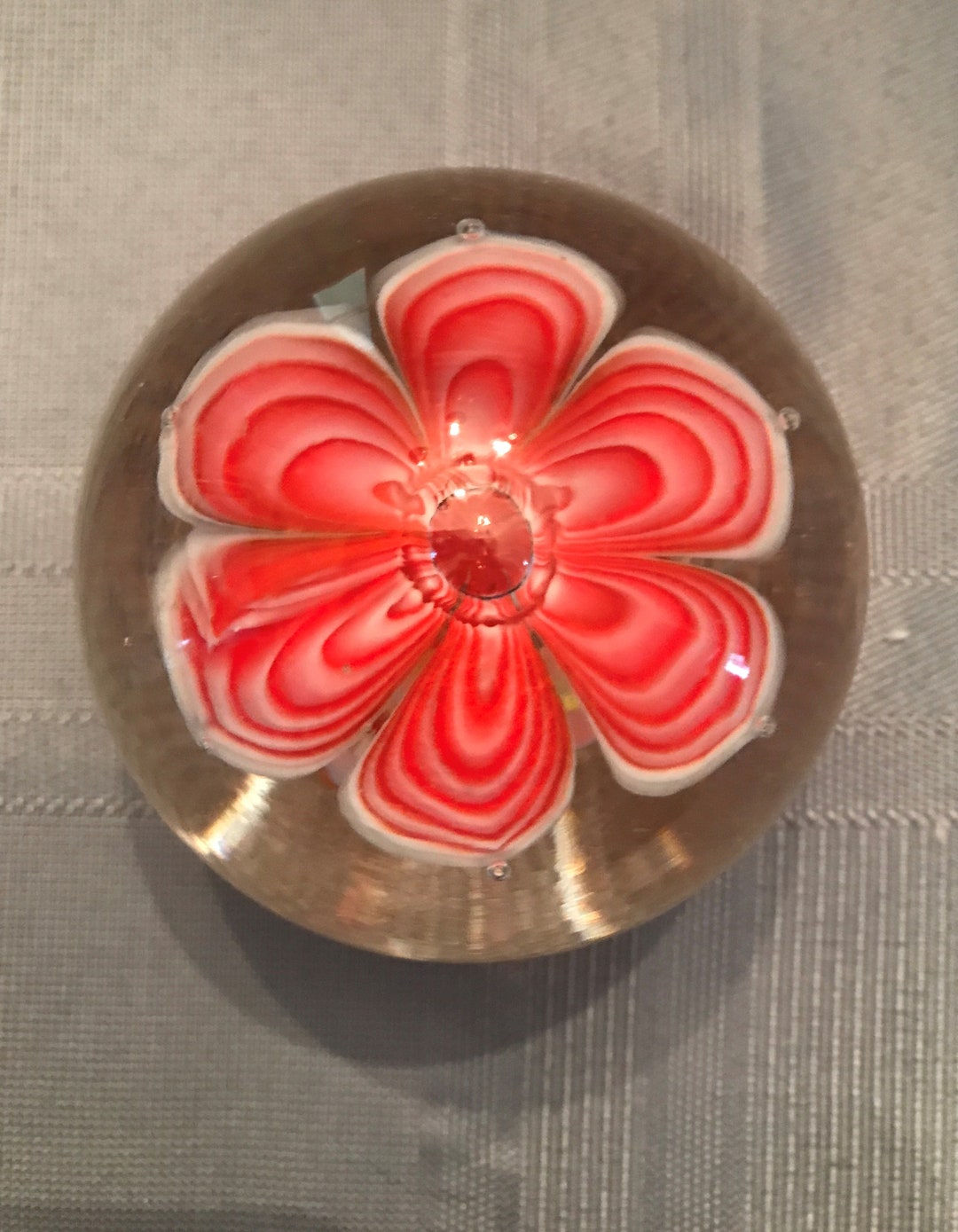 Vintage Paperweights 2 Styles-coral and White Flower Design Ball-blue ...