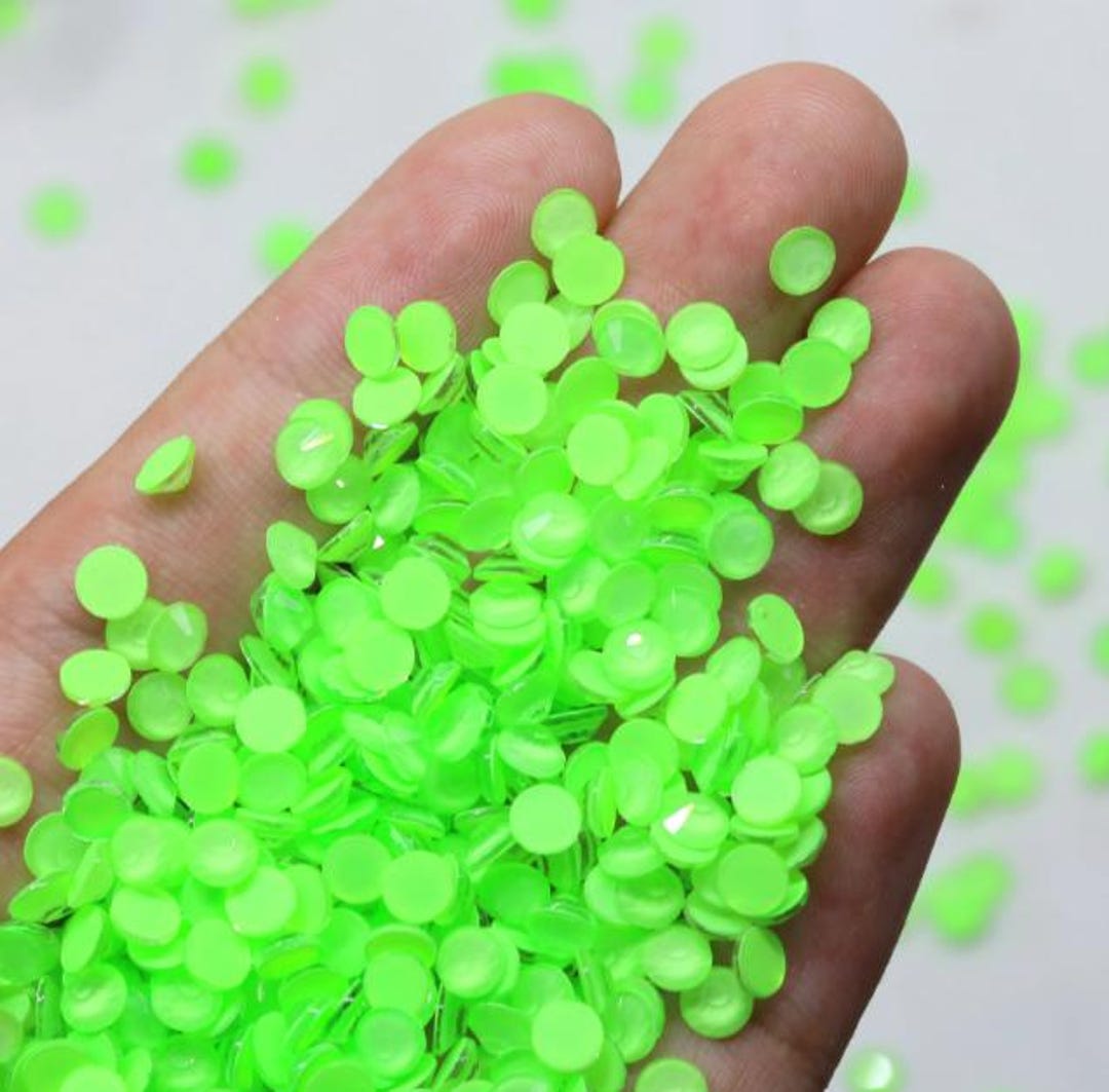 Fluorescent Neon Lime Green Non-hotfix Glass Glow in UV Light - Etsy