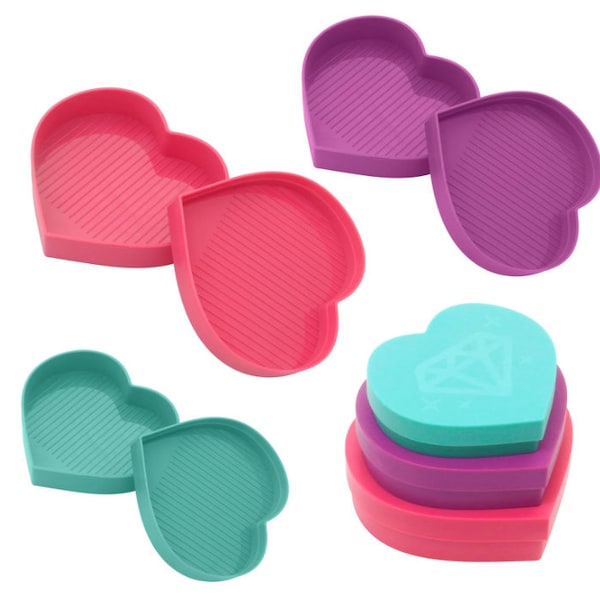 Plastic Heart Shaped Containers - Etsy