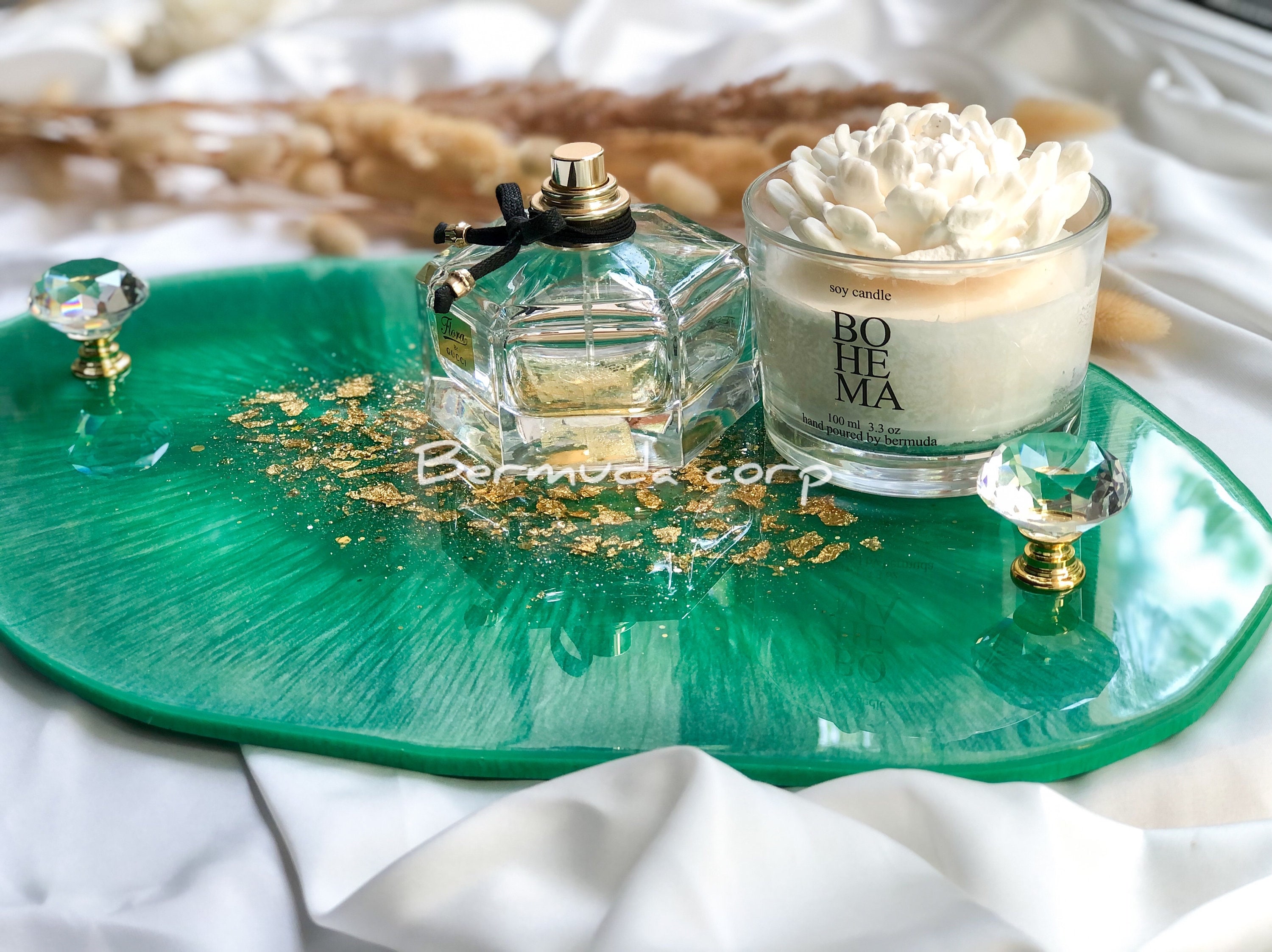 Resin Emerald Oval Tray: Geode Green and Gold Vanity Decor - Etsy