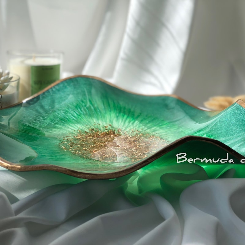 Geode Resin Tray - Etsy