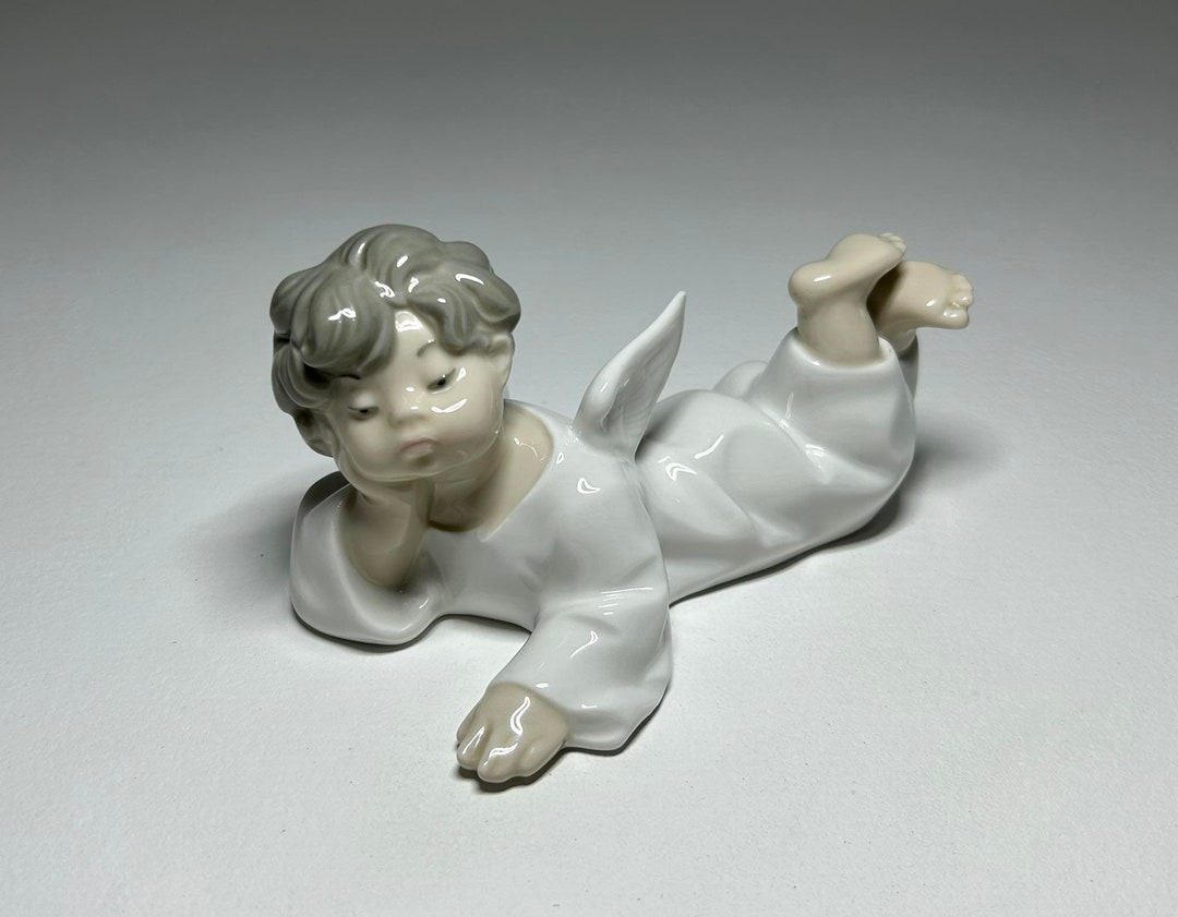 Lladro Angel Laying Down Figurine, Lladró Angel Figurine, Lladro Angel ...