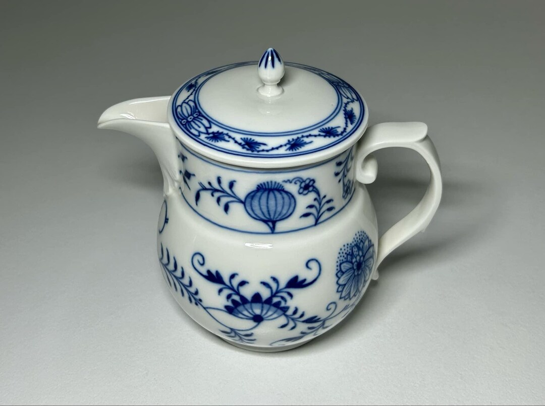 Rare Meissen Blue Onion Porcelain Pitcher, Meissen Crossed Swords ...