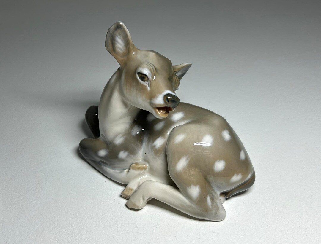 Royal Copenhagen Figurine 2609 Fawn Lying Down, Royal Copenhagen Fawn ...
