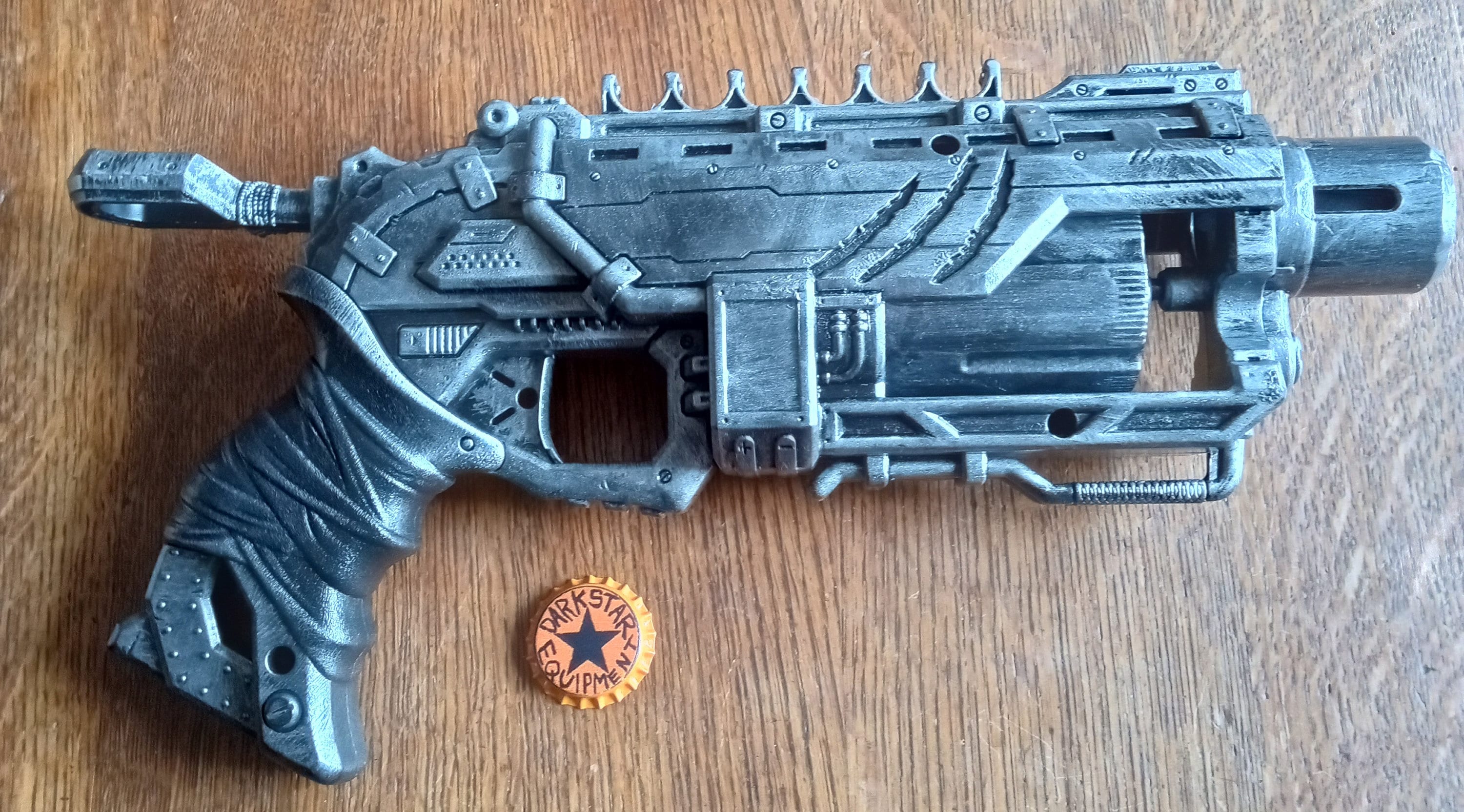 Cyberpunk Post Apocalyptic Themed Revolver Blaster Pistol Prop With ...