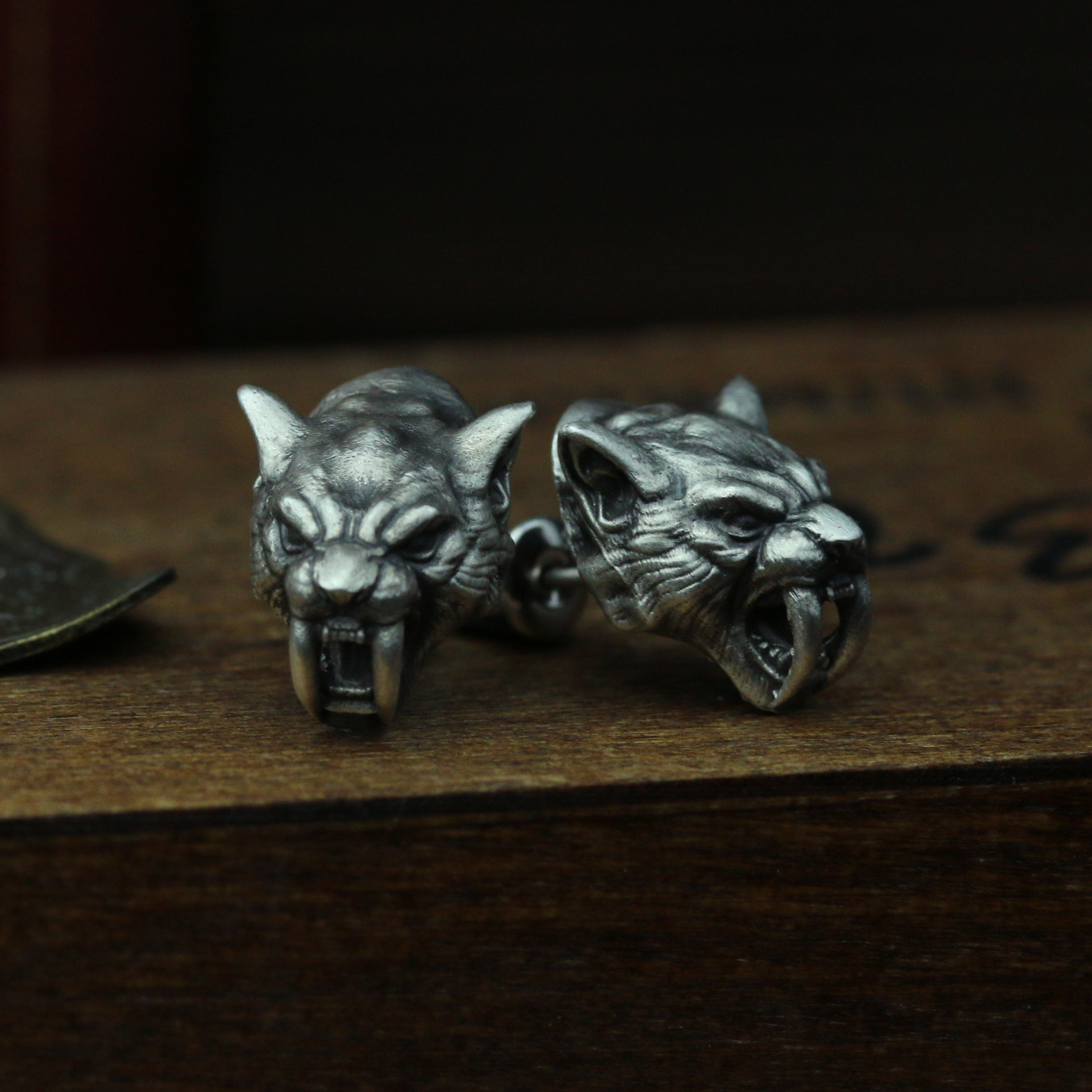 Saber Tooth Tiger Stud Earrings Jewelry - Etsy Canada