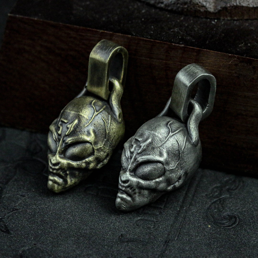 Alien Pendant Alien Necklace Gothic Emo Pendant Gothic - Etsy