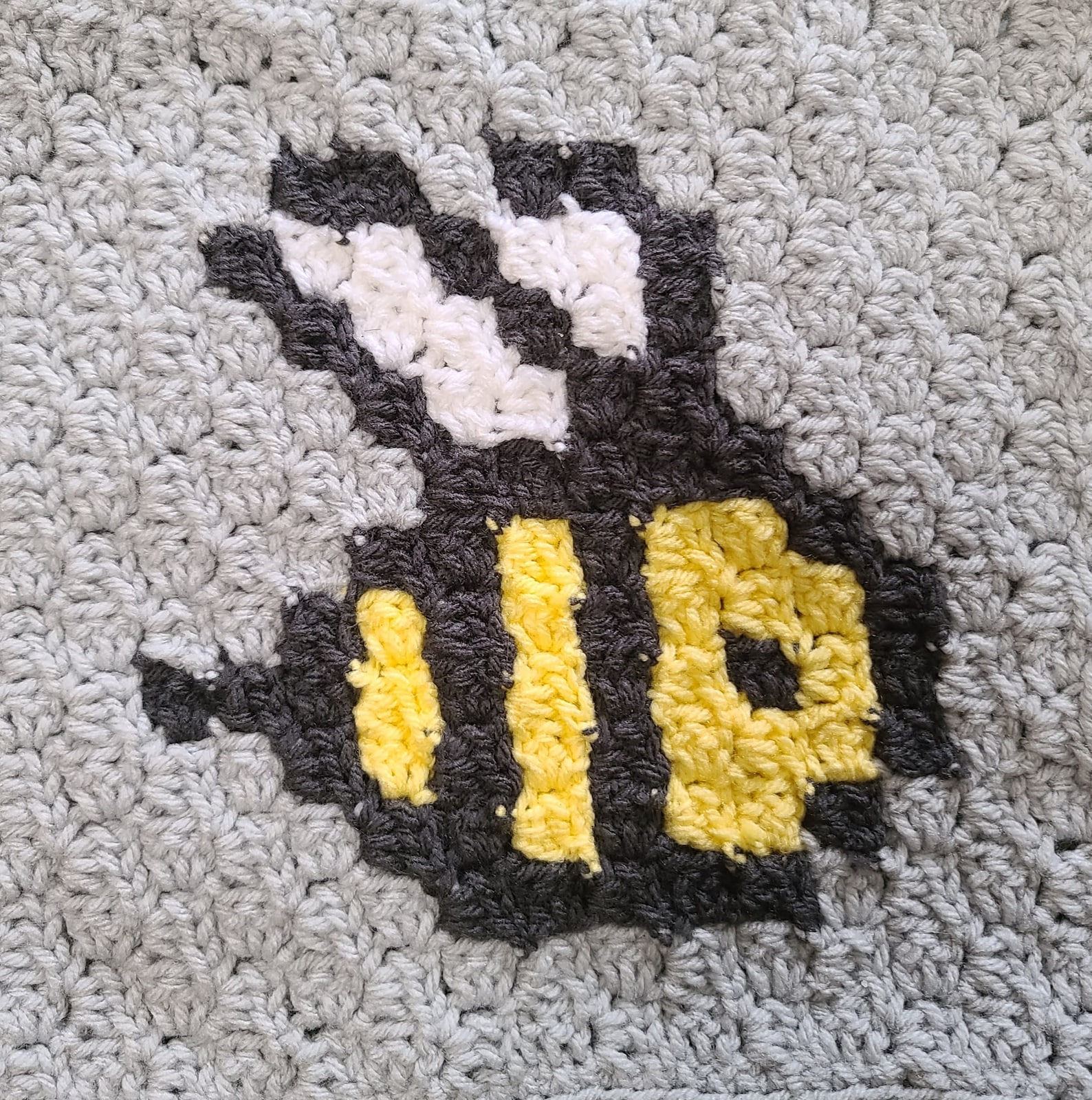 Crochet Bumblebee Motif, C2C Crochet Pattern, Beginner Crochet Pattern ...