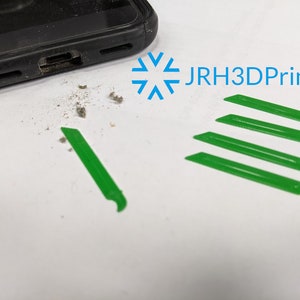 USB-C Port Cleaning Tool - Help Fix Charging Plug Connection Problems ...