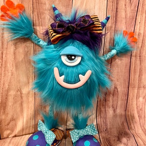 PREORDER Teal Monster Wreath Attachment, Halloween Wreath, Halloween ...