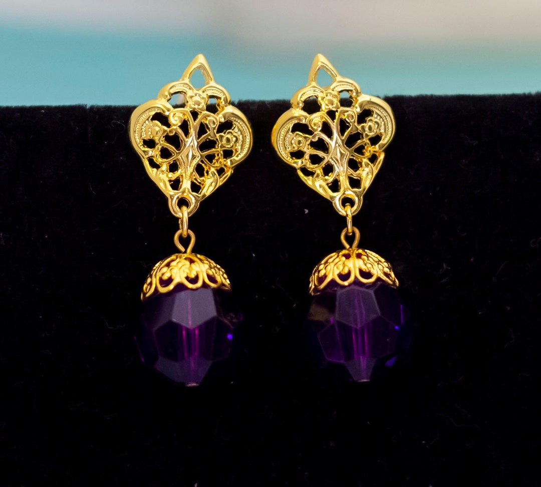 Vintage Queen Royal Purple Crystal Dangle Earrings - E6 - Etsy