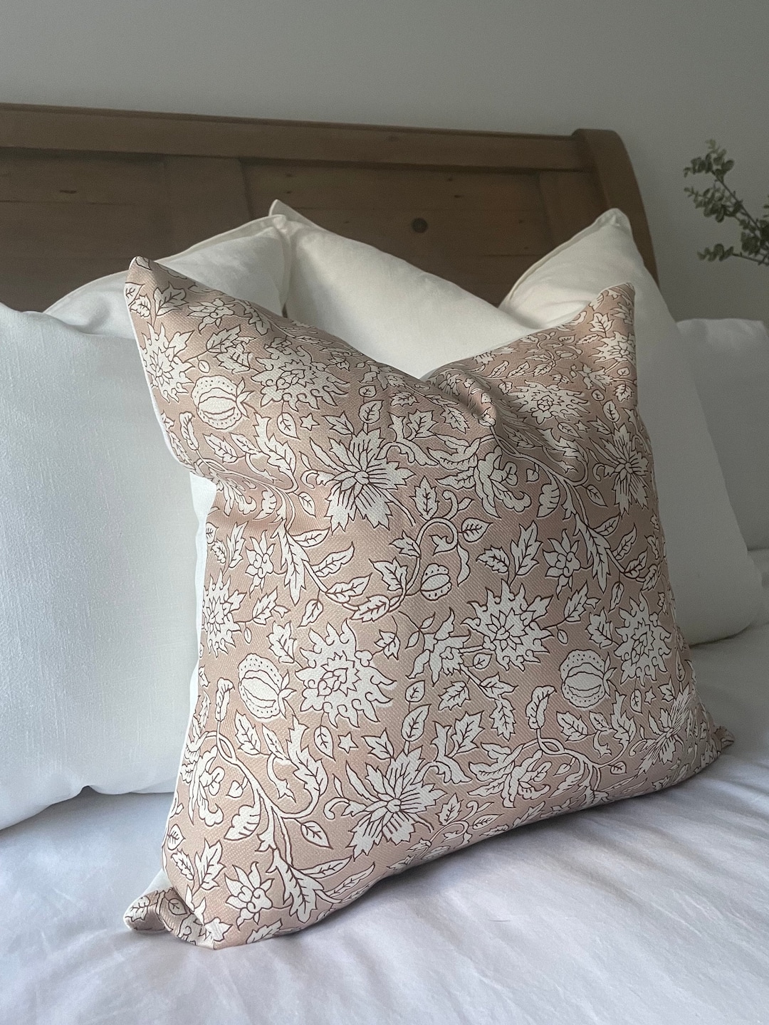 Minimalistic Neutral Floral Print Cushion, Farmhouse Cushion Cover ...