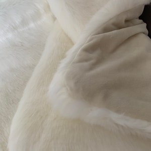 White Faux Fur Throw, White Throw Blanket, Throw Bed & Sofa ...